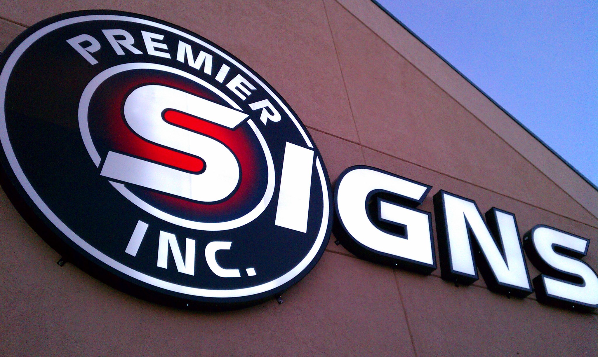 Premier Signs Logo, image, download logo | LogoWiki.net
